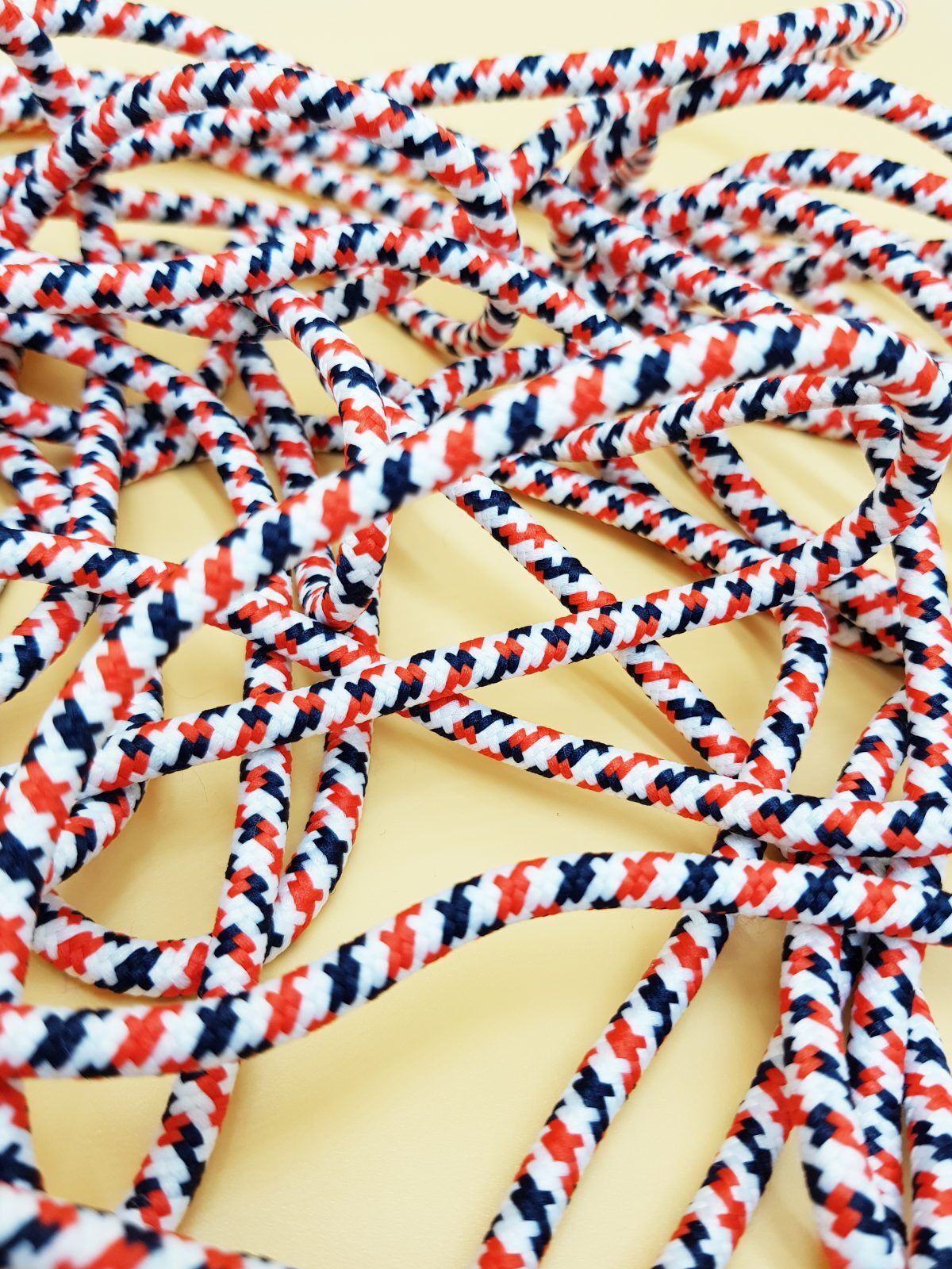 Pro-stretch drawcords and tippings | Drawcords by Pro-Stretch