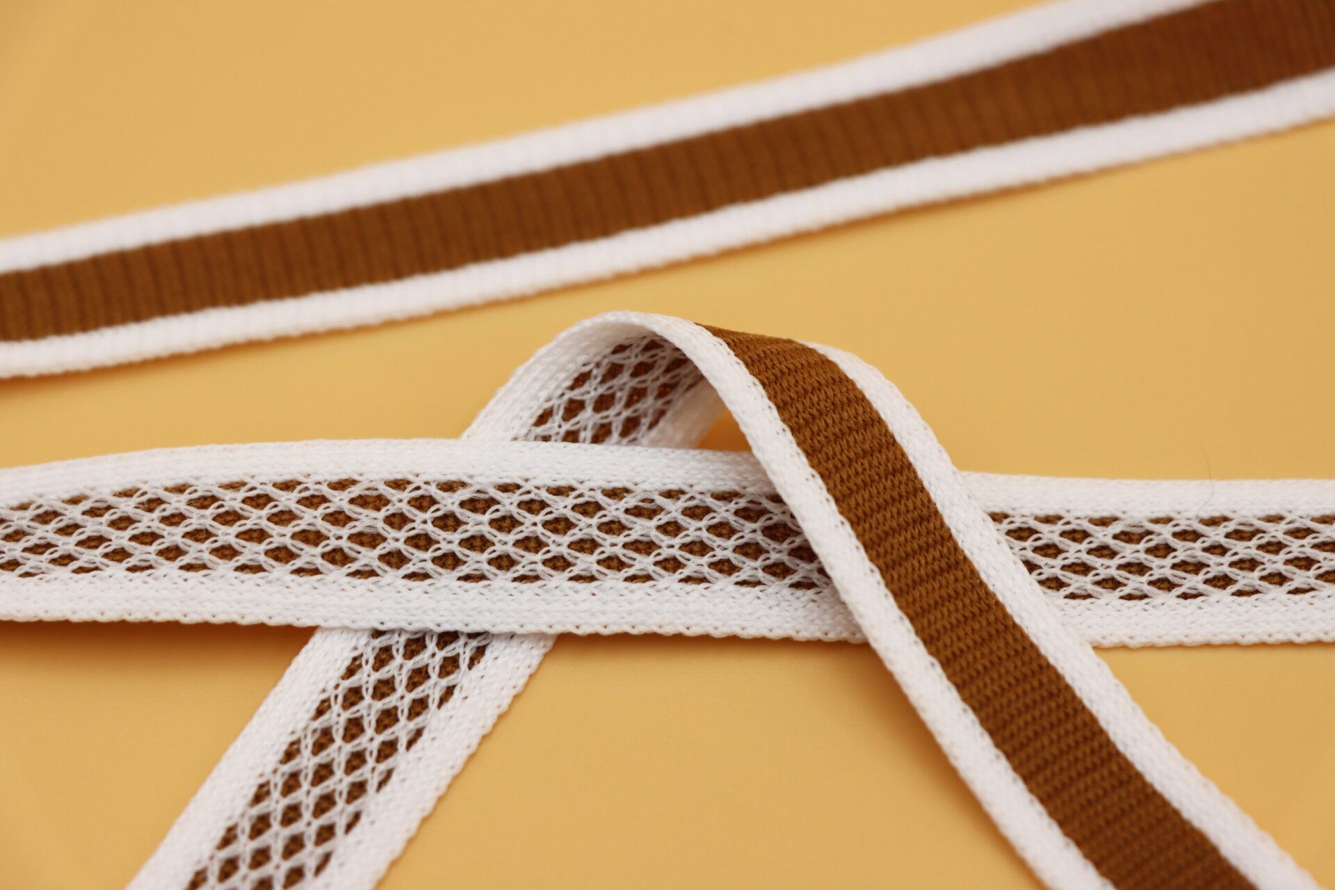 Pro-stretch garment trims | Narrow Sportswear trims