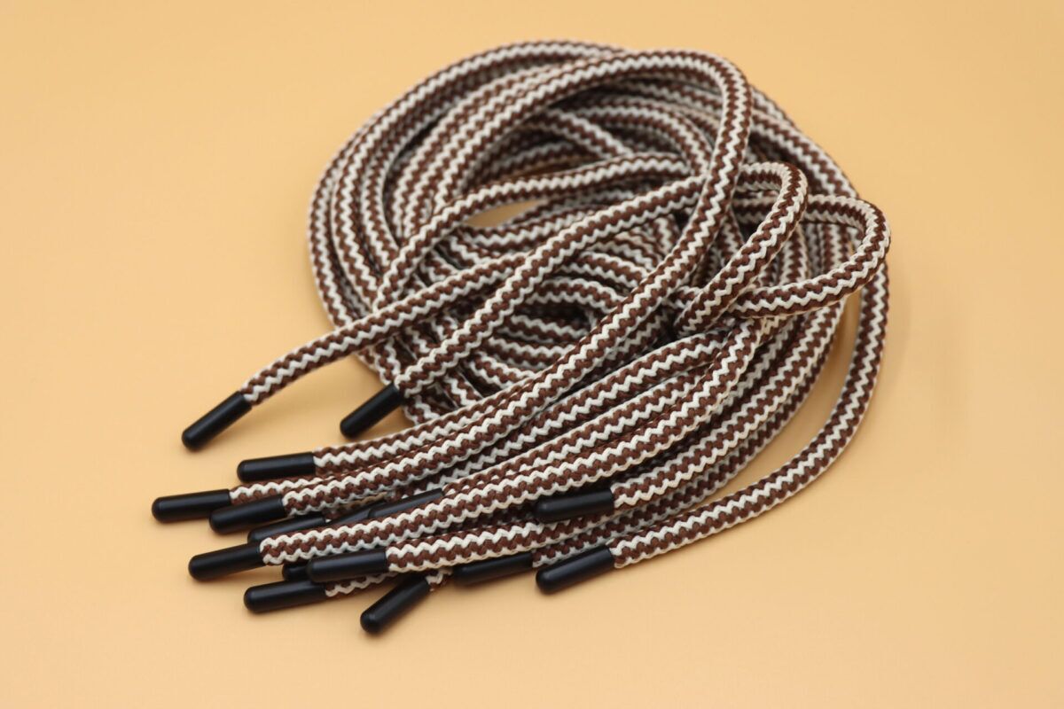 Pro-stretch drawcords and tippings | Drawcords by Pro-Stretch